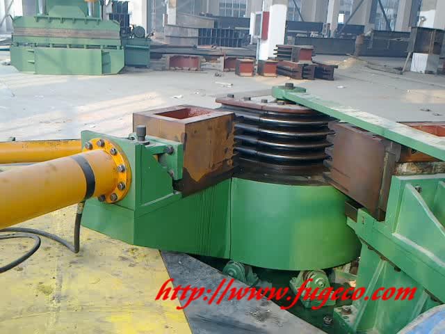 Corner bending machine for rectangular bello | tradekorea