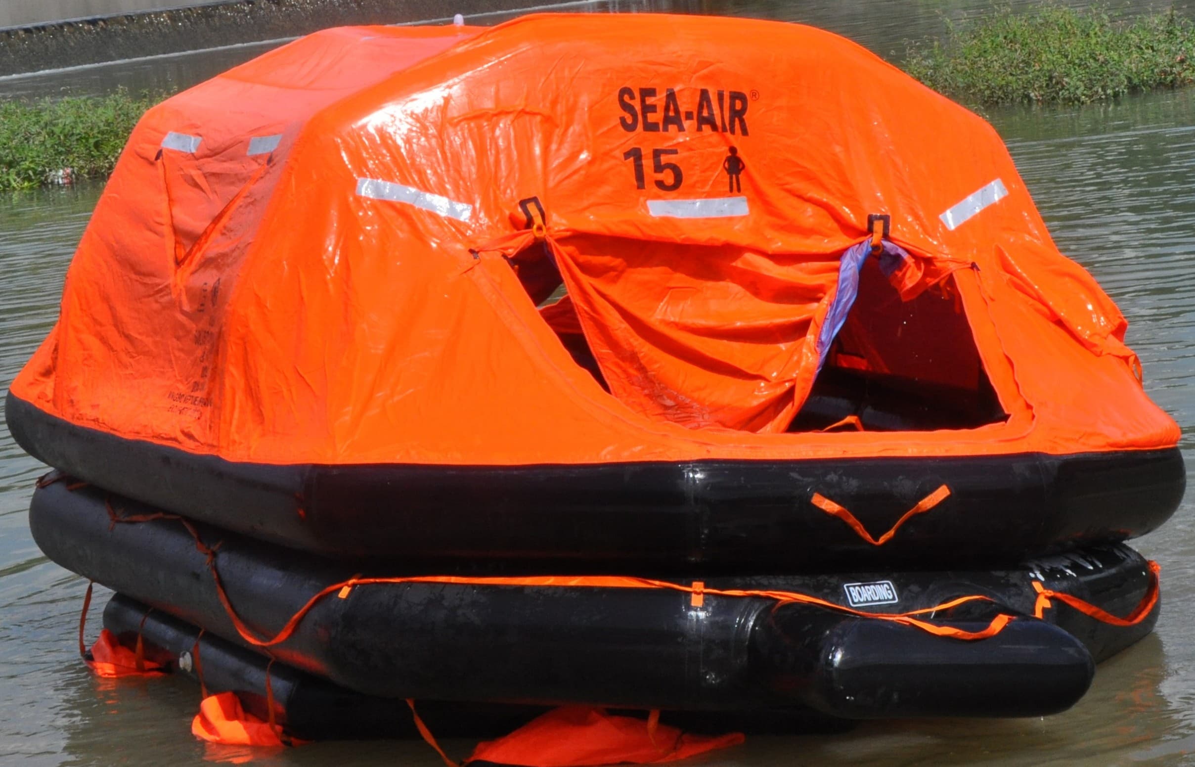 SELF RIGHTING INFLATABLE LIFE RAFT | tradekorea